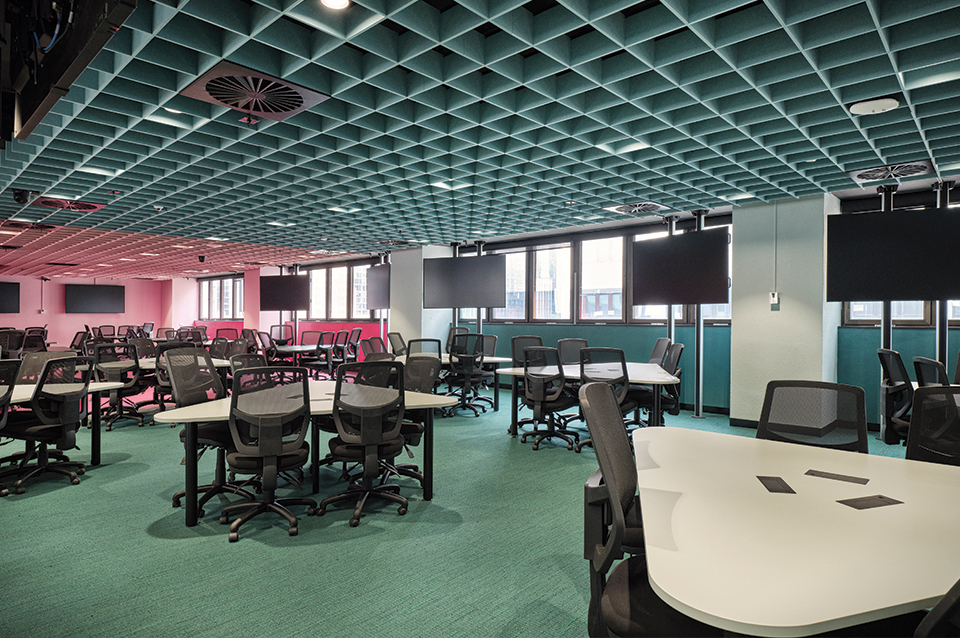 RMIT University Super Labs - St Ferrer Building Contractors