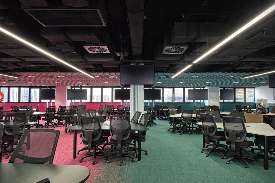 RMIT University Super Labs - St Ferrer Building Contractors